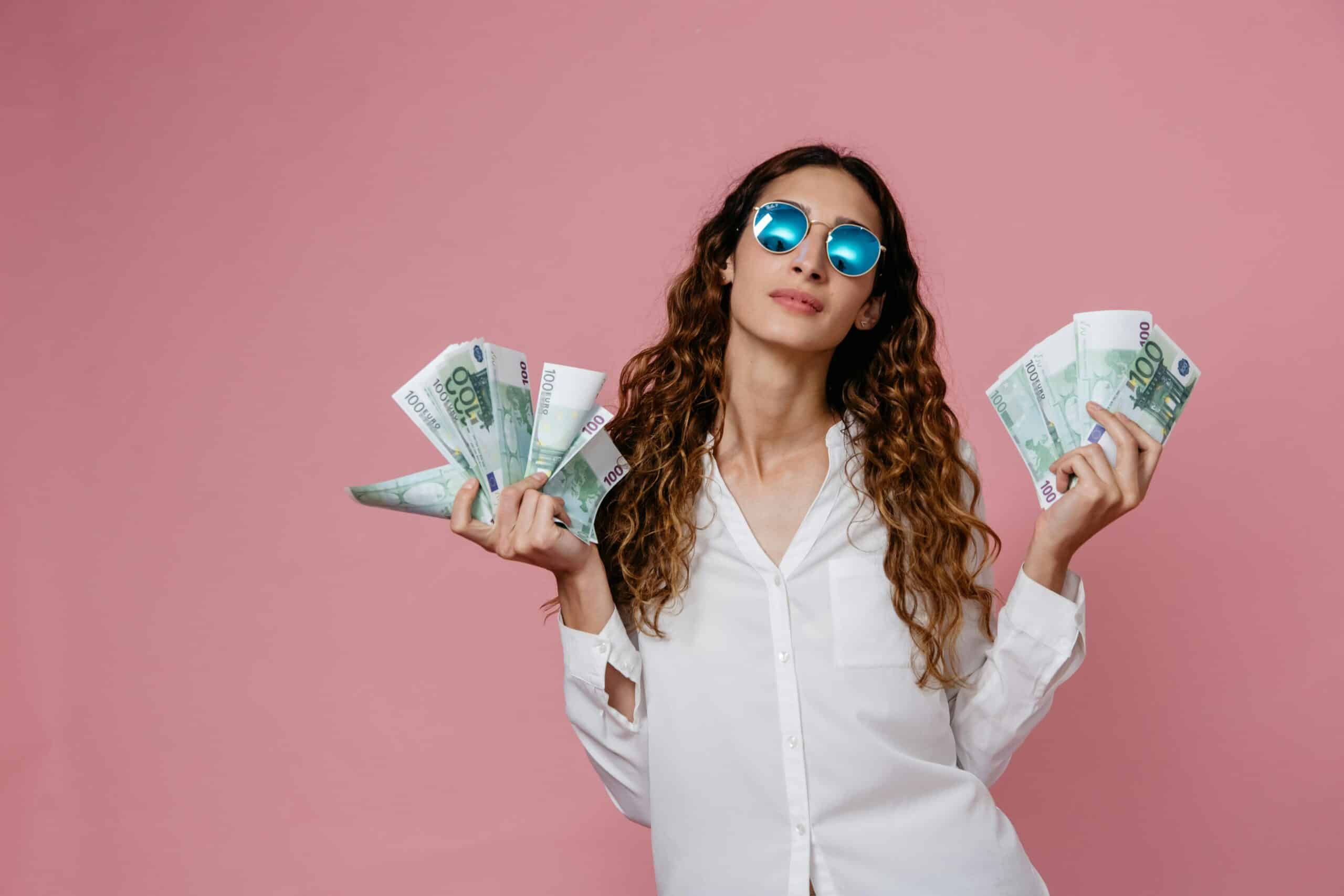 4 Pillars of Building Money Confidence | Maji